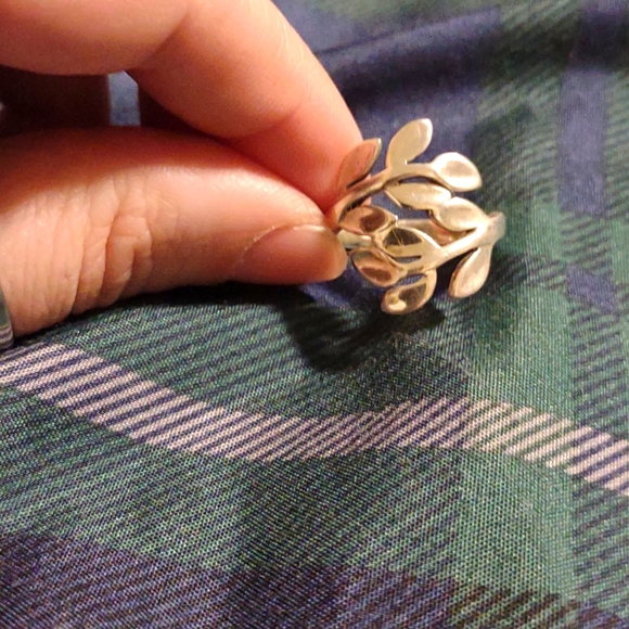 EARTHBOUND | Jewelry | Stamped 925 Sterling Silver Bogi Vine Wrap Ring ...